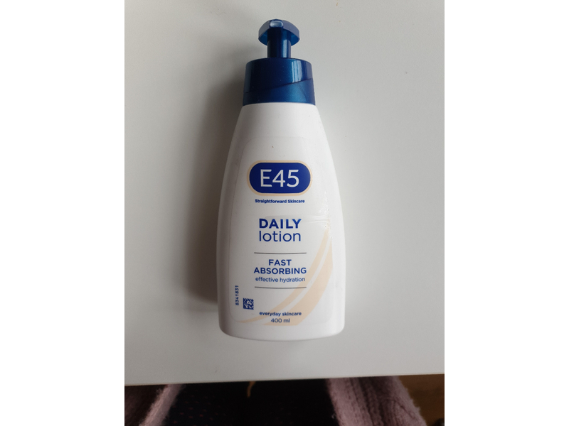 E45 Daily Moisturising Lotion, 400 ml Ingredients and Reviews